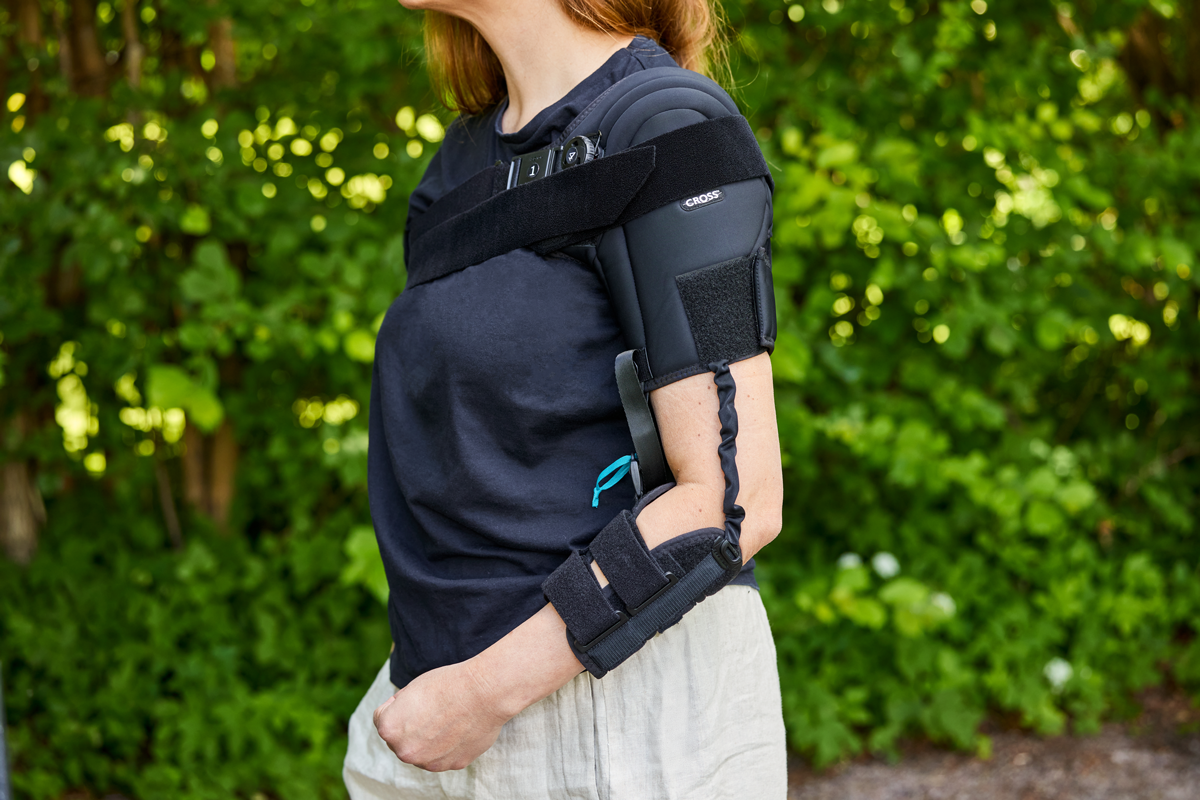 Webinar: Introducing CROSS™ Hemi Shoulder – new textile shoulder ...